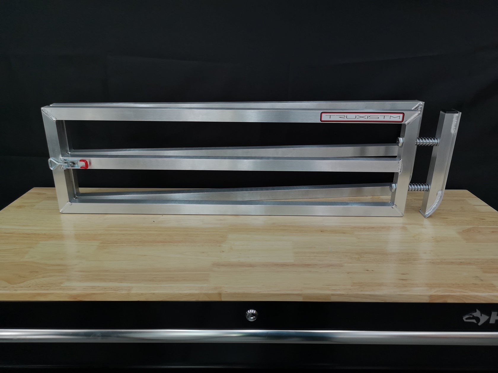 TRUCK BED DIVIDER RAM 1500 2019-2026 – TRUXISTM